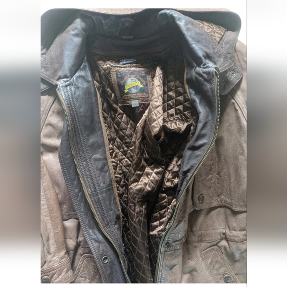 Wilson Brothers Jewelry | Jackets & Coats | Wilsons Adventure Bound ...